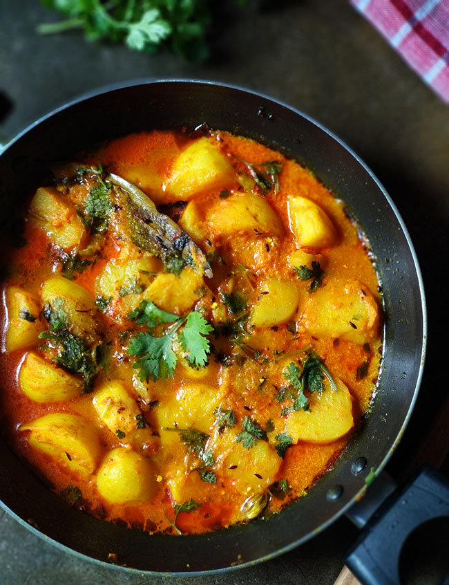 Dum Aloo Recipe, Kashmiri Dum Aloo, Bengali Niramish Aloor Dum - FoodBreeze